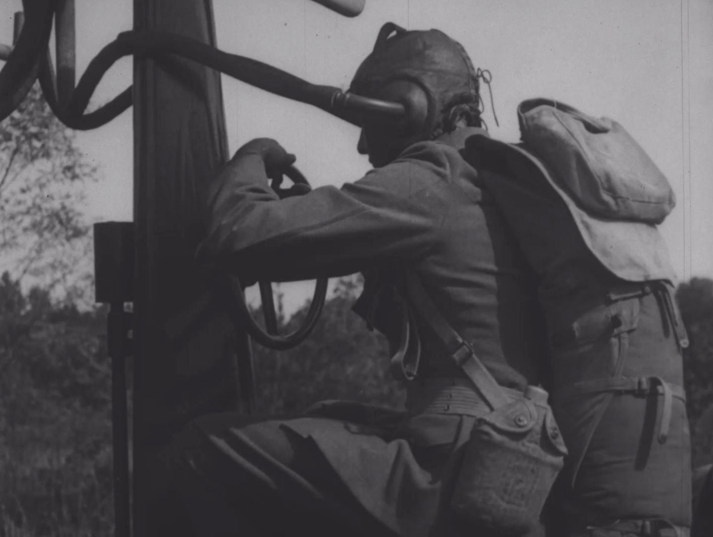 Mechanical Computers and Sound Collectors: World War I Anti-Aircraft ...