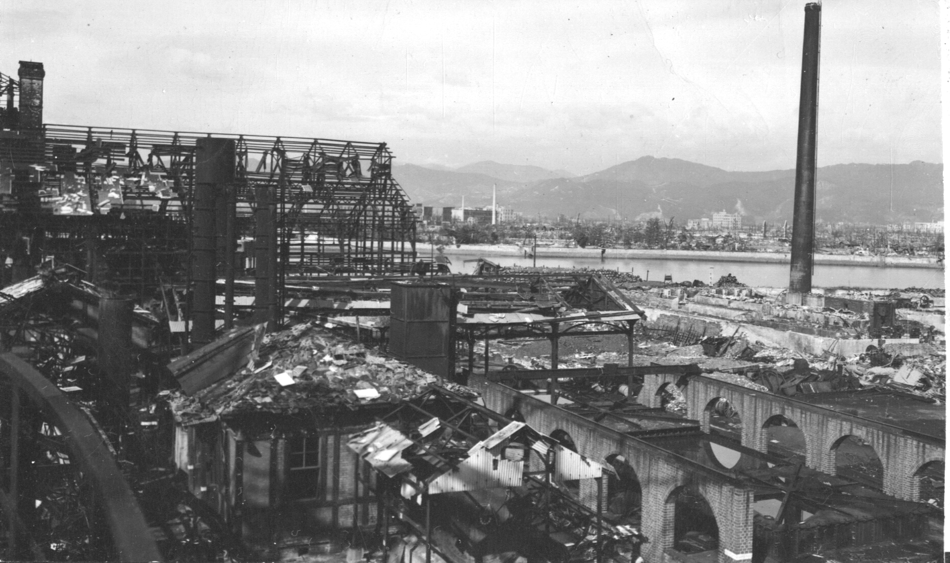 243-HP-I-33-3 – The Unwritten Record