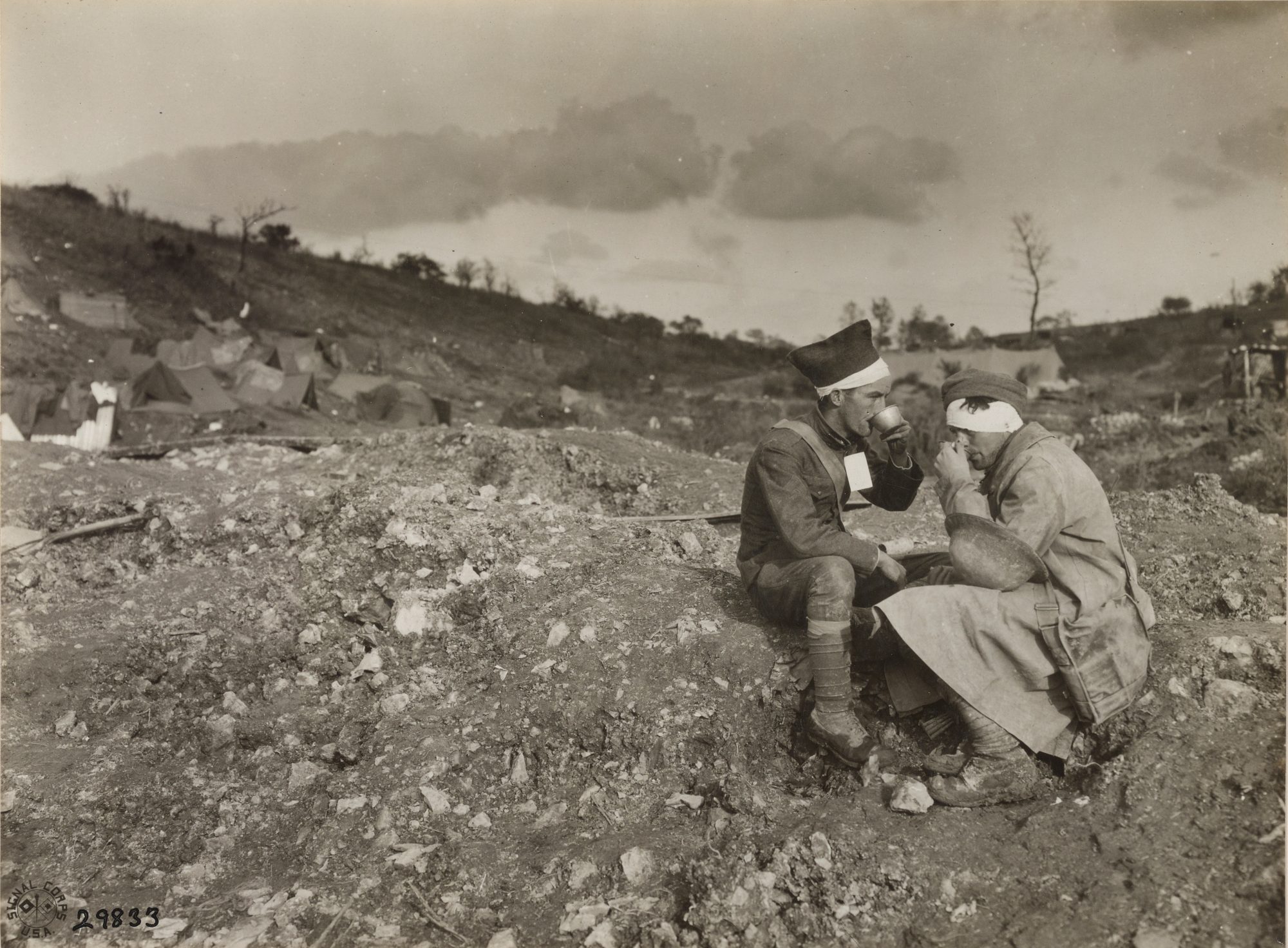 Accessing World War I Photos in the Digital Age – The Unwritten Record