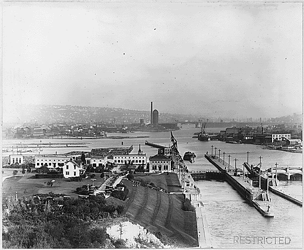 Lake Washington Ship Canal, U.S. Government Locks, Seattle, Washington ...