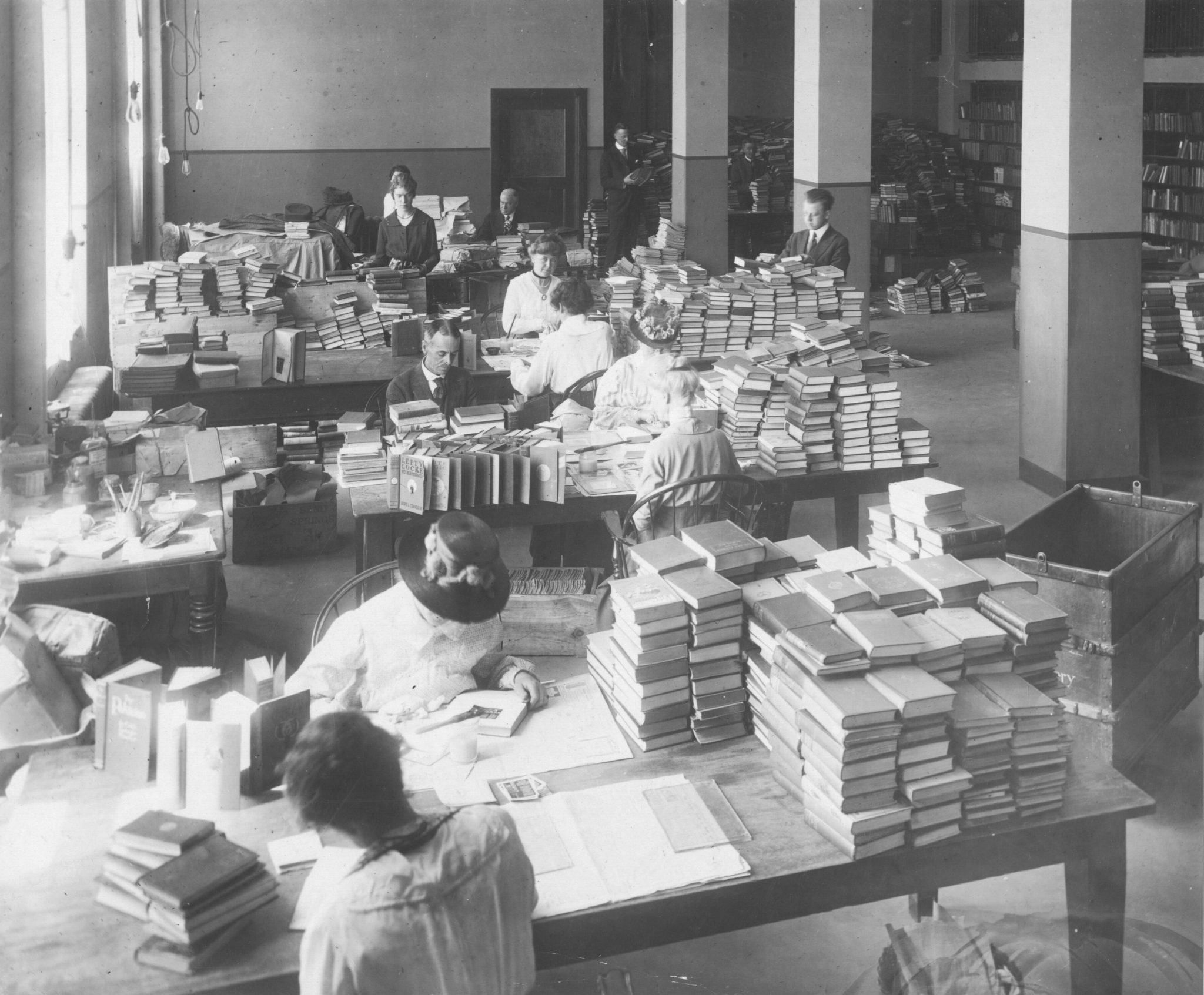 Wartime Reading: The Library War Service – The Unwritten Record